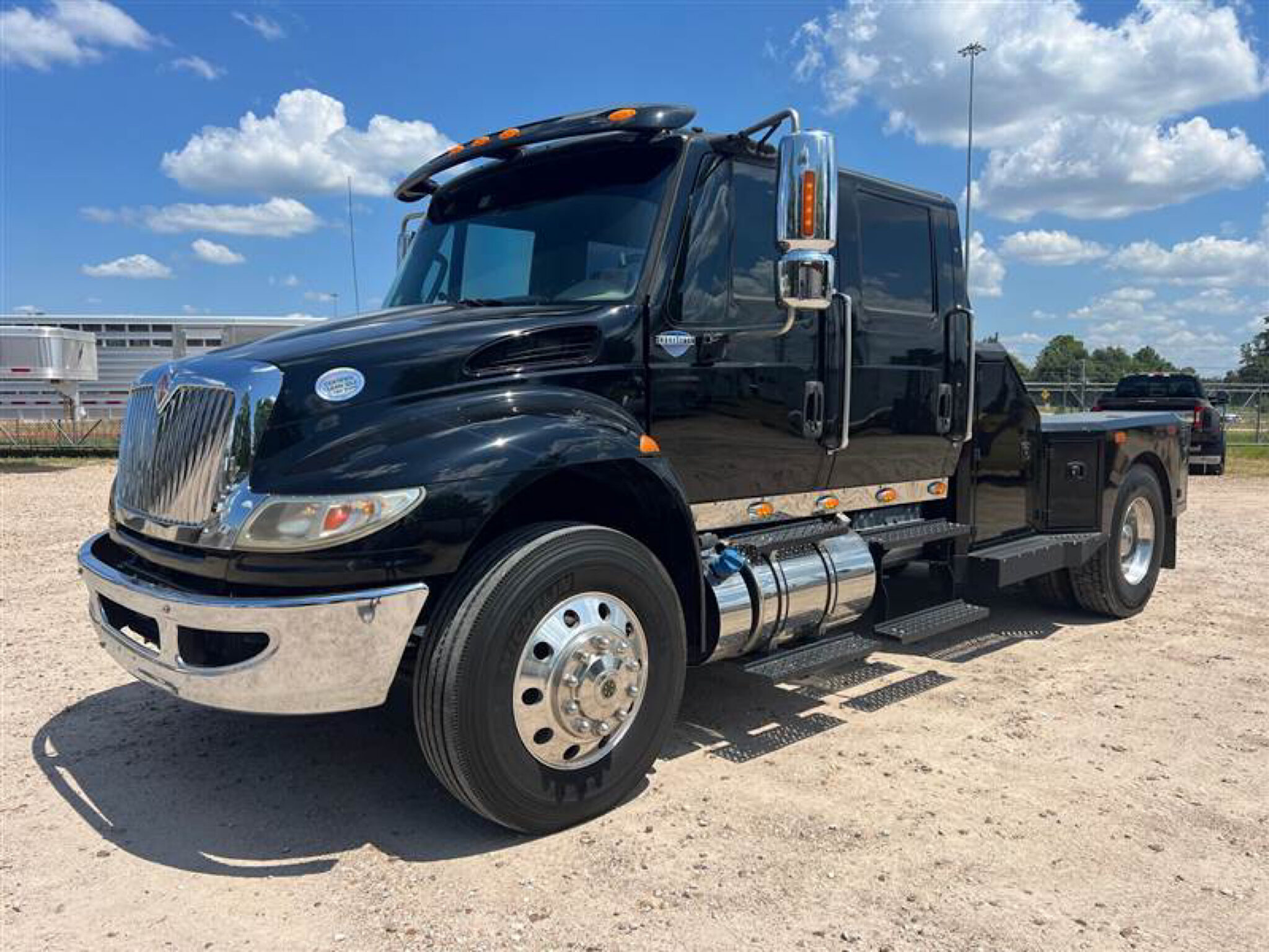 2016 International 4400 Super Truck Conversion | The Dixie Pickers ...